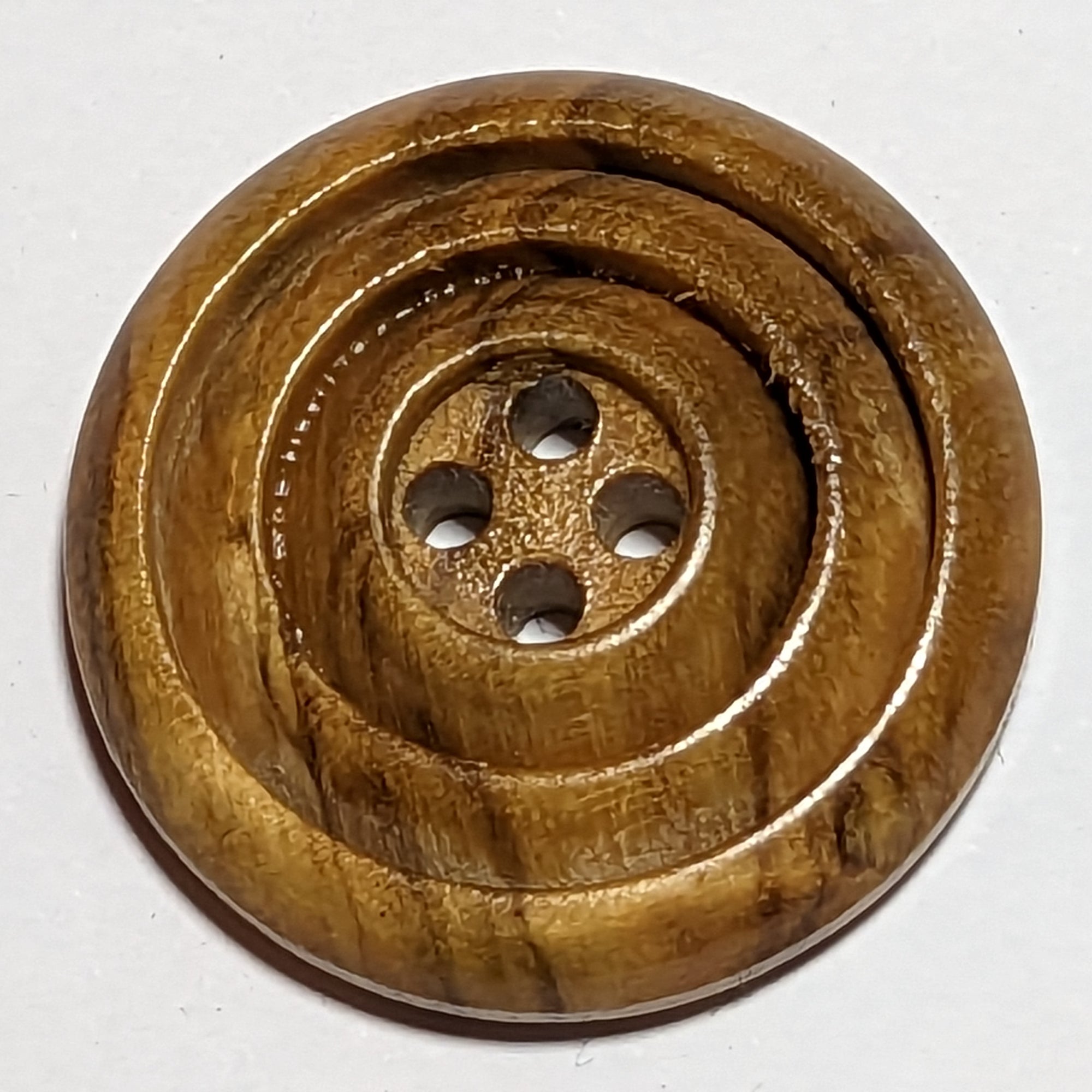 23mm Natural Olive Wood Patterned Buttons – The Crafty Animal UK