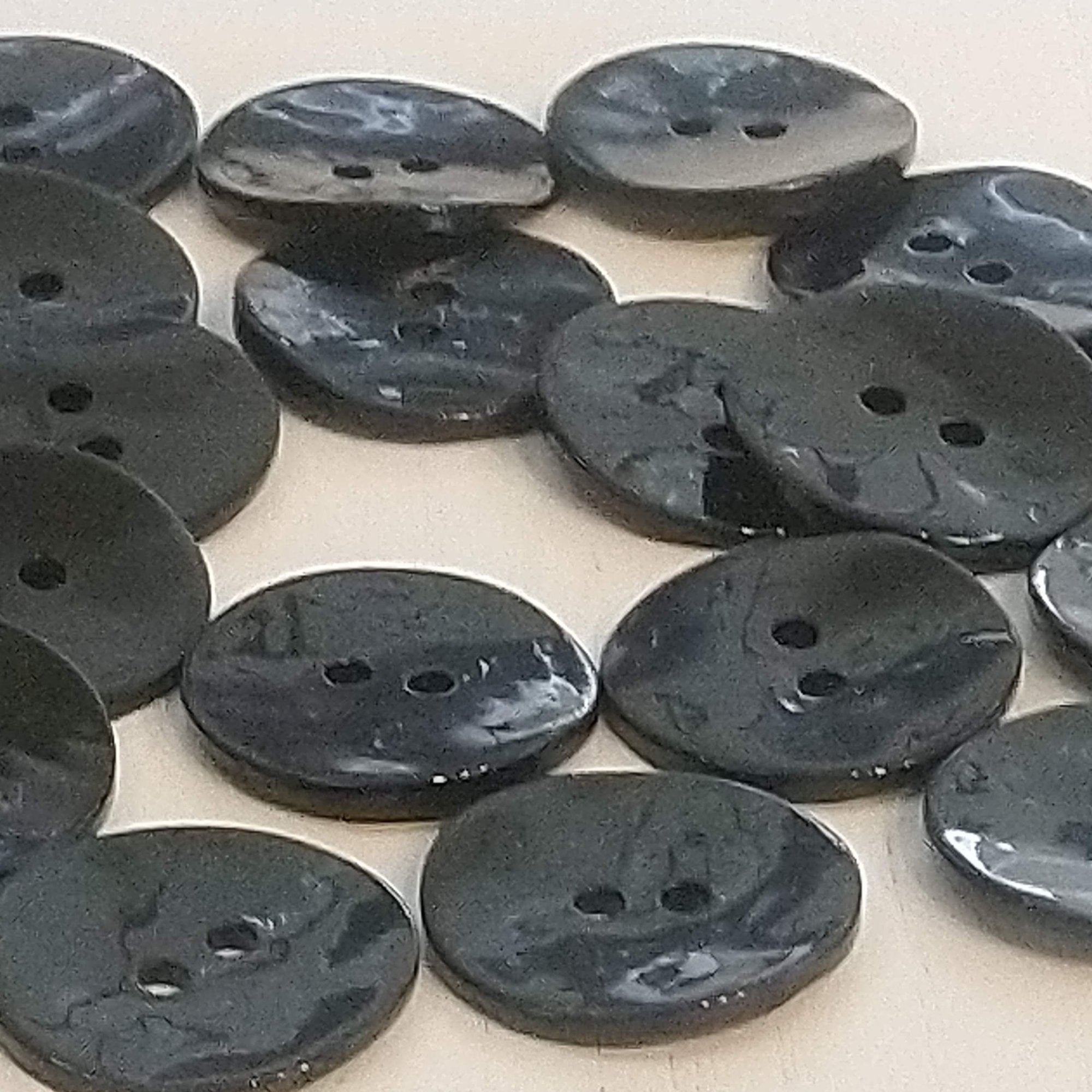 Black Mother of Pearl Buttons – The Crafty Animal UK